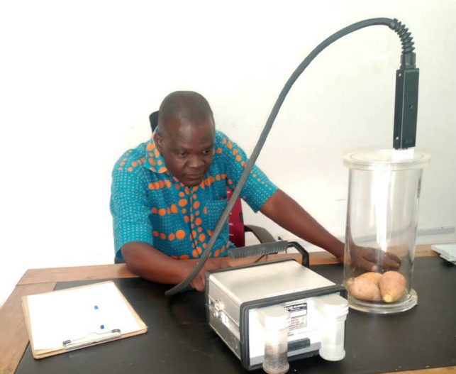 F-900 Portable Ethylene Analyzer - Felix Instruments